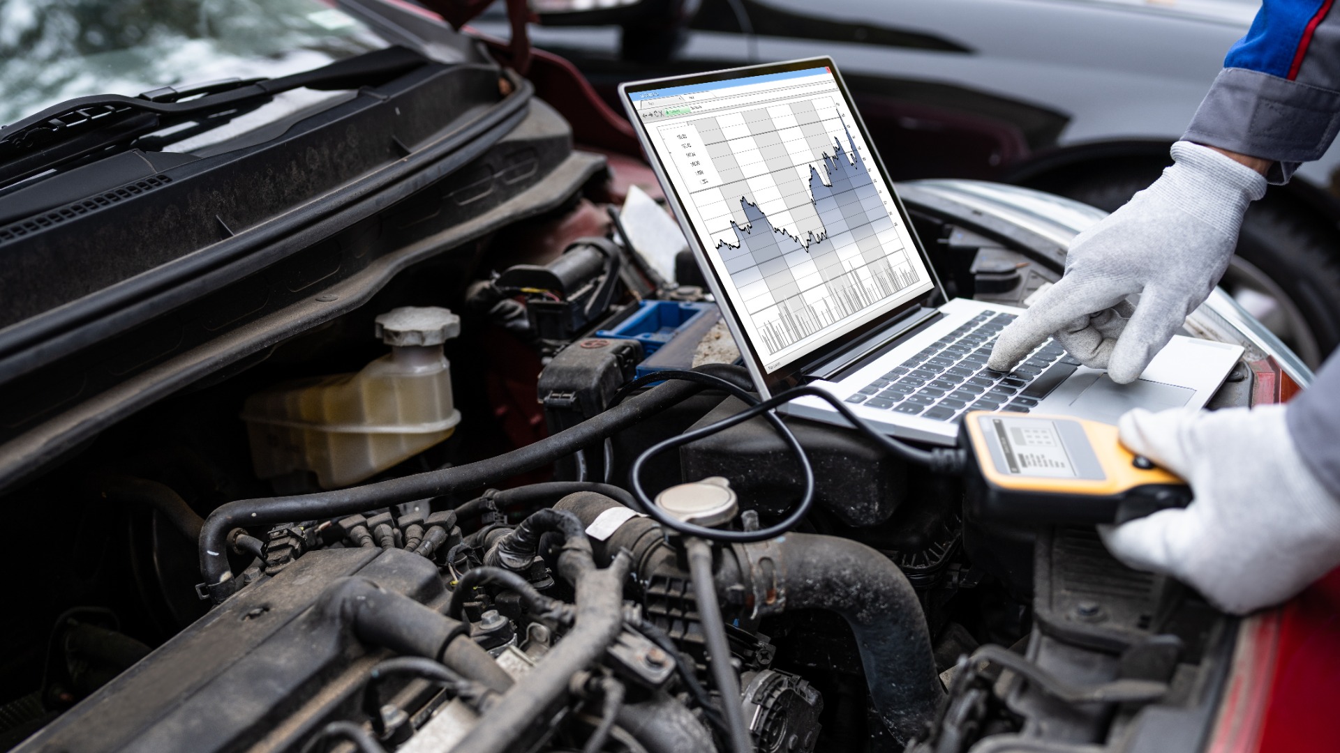 Electrical and Programming | East Collision Inc.